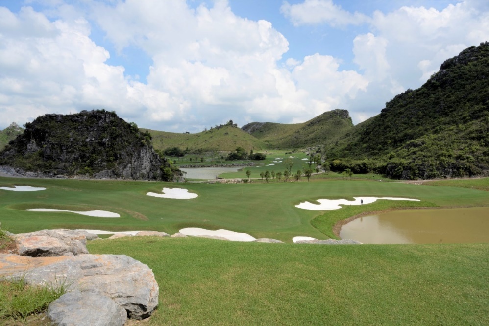 Legend Valley Country Club - Top 10 Sân Gôn Tốt Nhất Việt Nam 2024